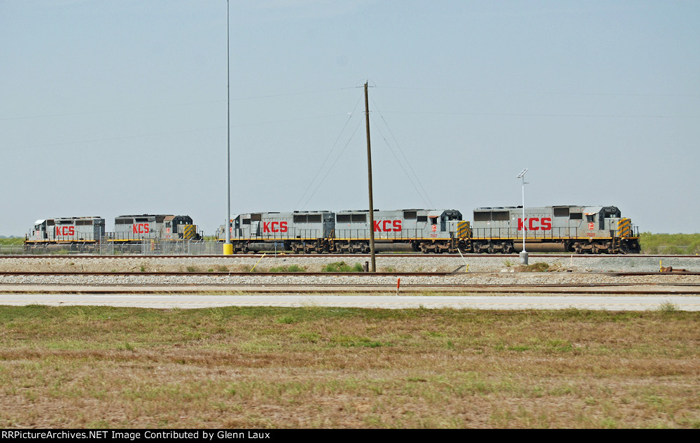 KCS SD50's 7022, 7007. 7021 SD40-2's 3019, 646 sit on the north side of KCS Kendleton yard.
